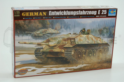Maquette plastique Trumpeter - E-25 tank - Maquette plastique